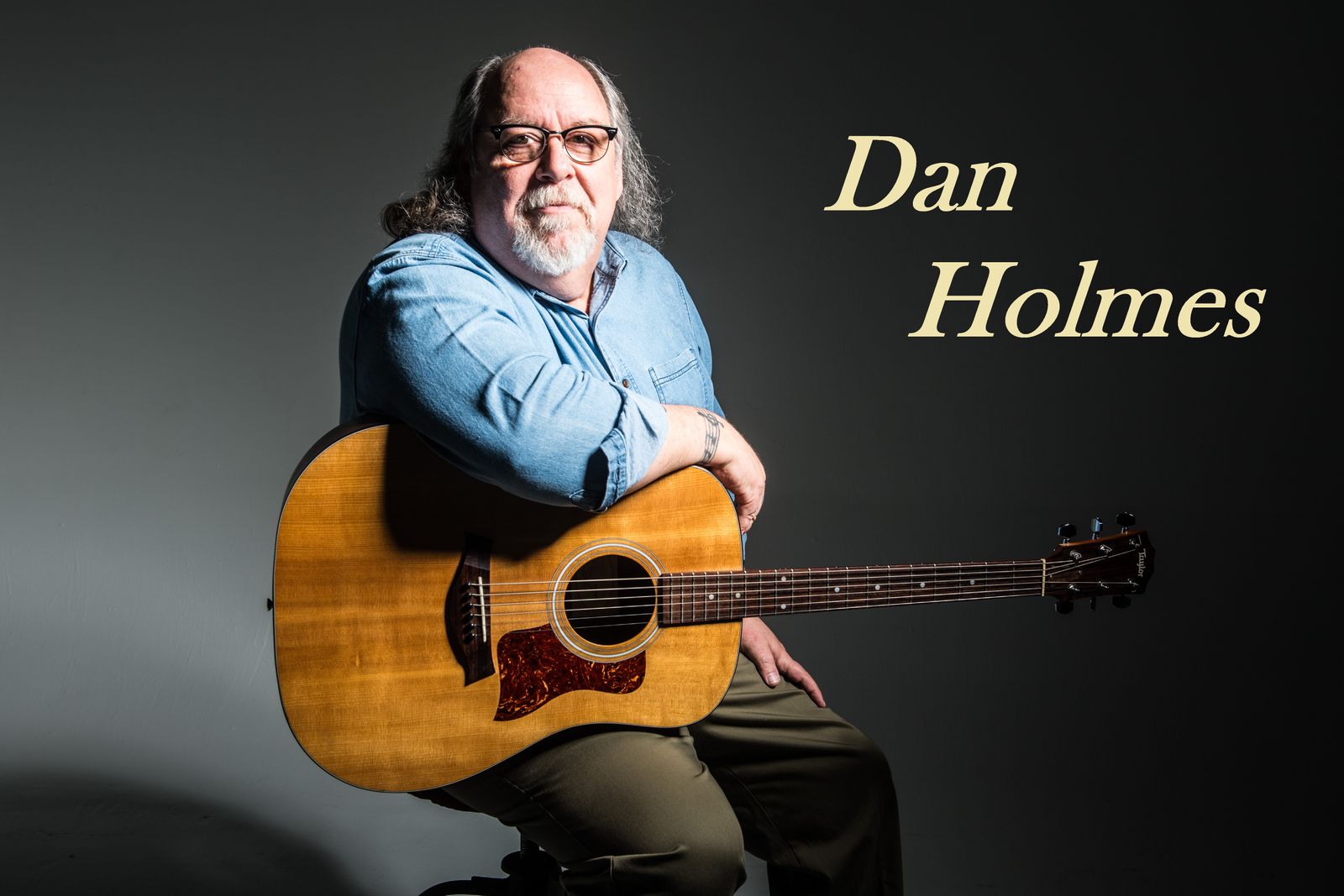 Singer/Songwriter Dan Holmes Leads Worship - Batavia United Methodist Church